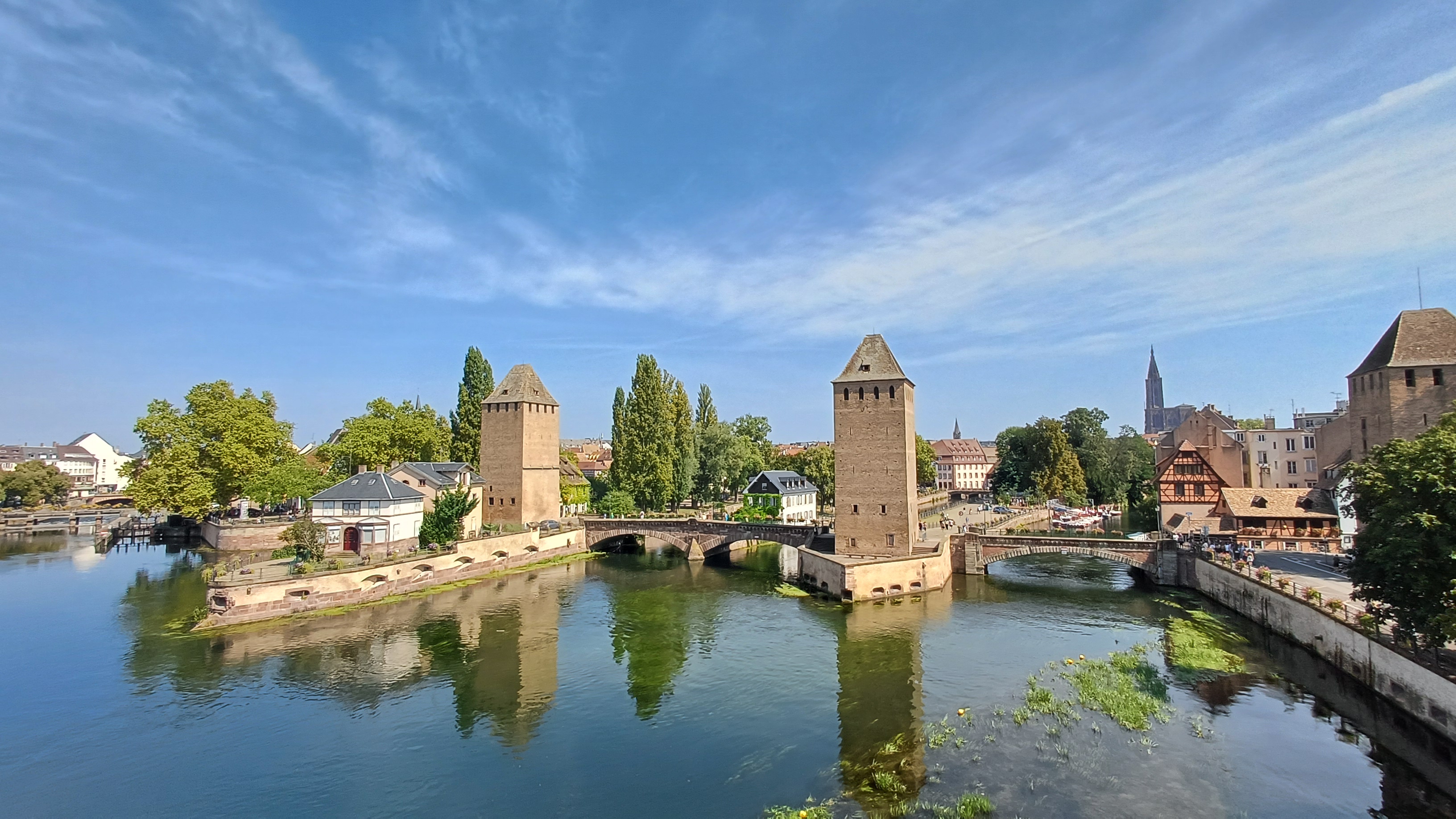 Barrage Vauban • Un monument d'ingénierie et d'histoire • FranceRent